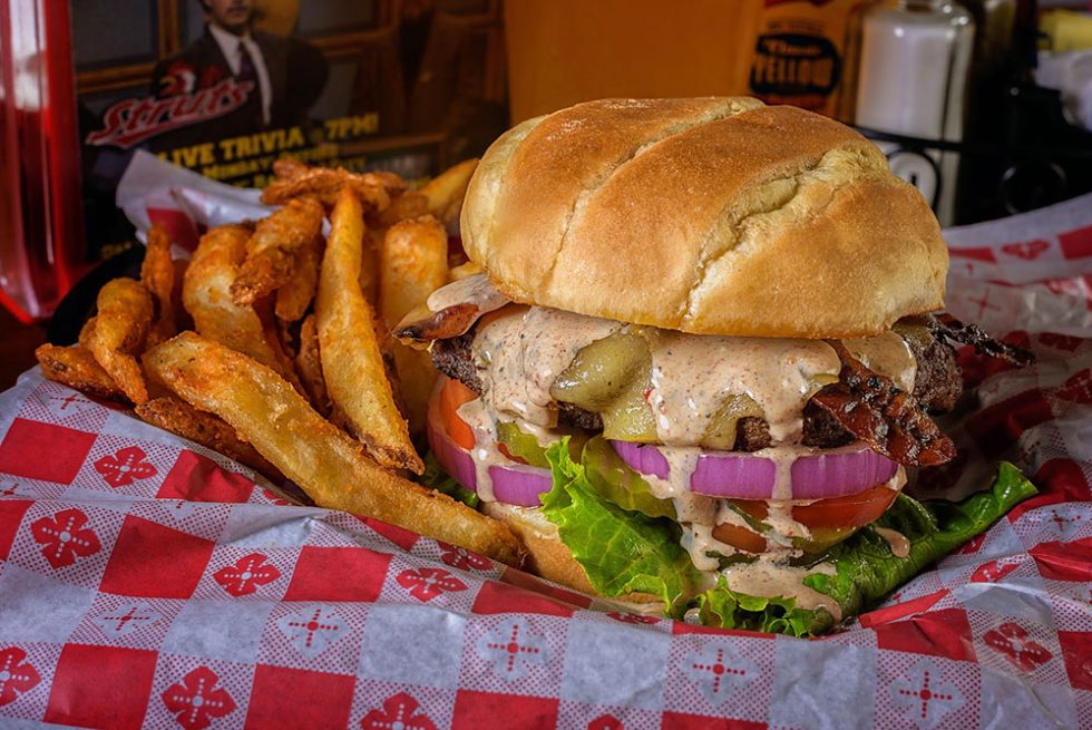 Struts Famous Wings | Fresh, Never Frozen!